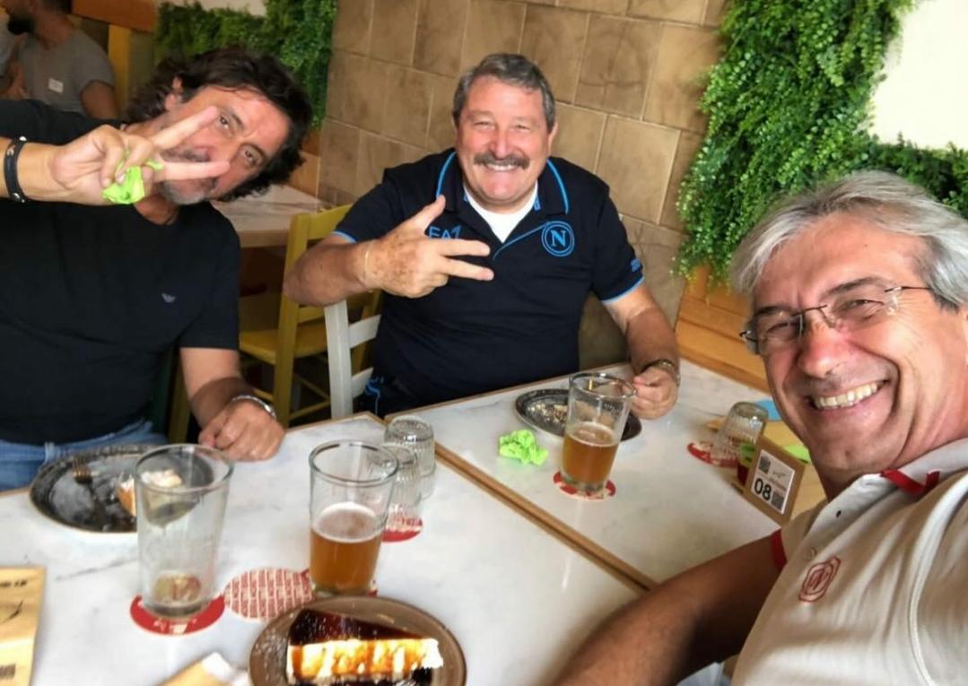 FOTO ZOOM - Tommaso Starace a pranzo con Nando De Napoli e Giuseppe Di Carlo